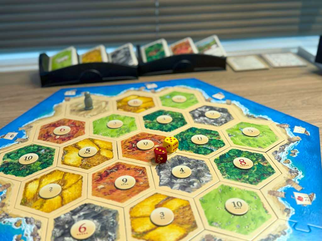 Catan 6th Edition Review - Explosion Network